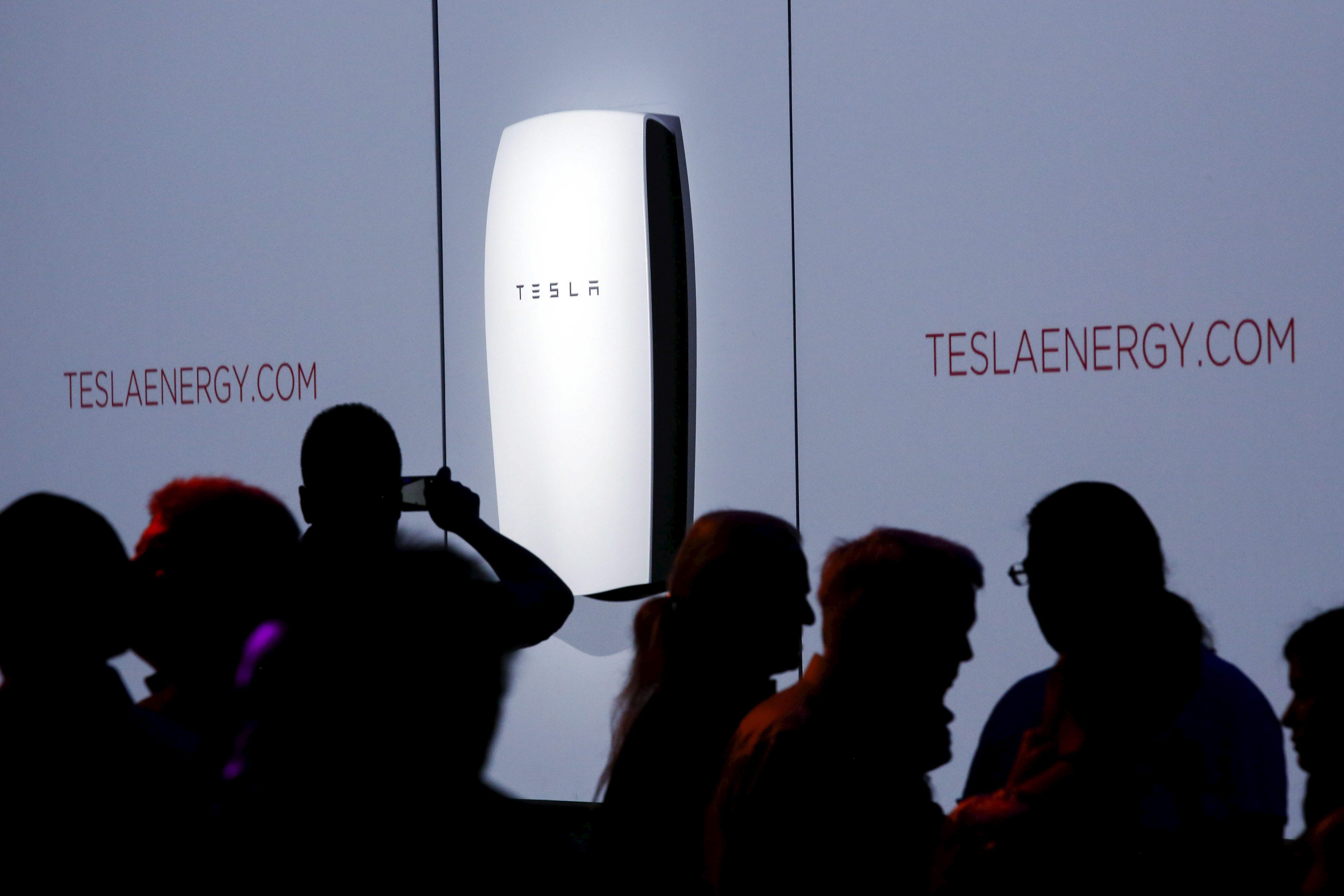 Interested in Tesla’s Powerwall battery for your home? Here’s what it ...