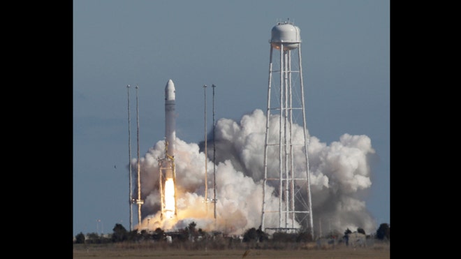 Private company succeeds in test launch of rocket that will carry cargo ...