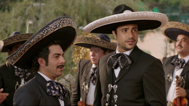 'Pulling Strings': Another Spanish-Language Film Becomes Crossover Hit ...