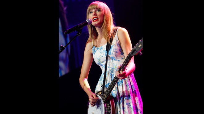 Taylor Swift reveals release date for new album 'Red'