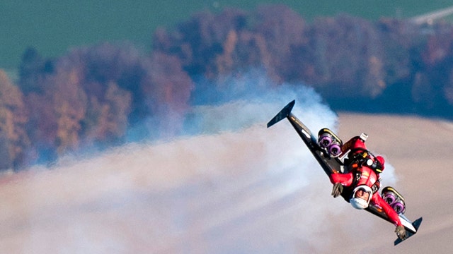 Jet-Powered 'Rocket Man' Flies Loop the Loops | Fox News