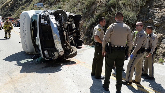 20 injured after shuttle bus returning from church retreat overturns on ...