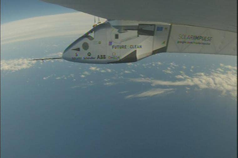 Solar Impulse 2 making good progress, breaks records on epic Pacific ...