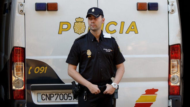 Police in Spain arrest 3 for alarming call causing airliner to return ...