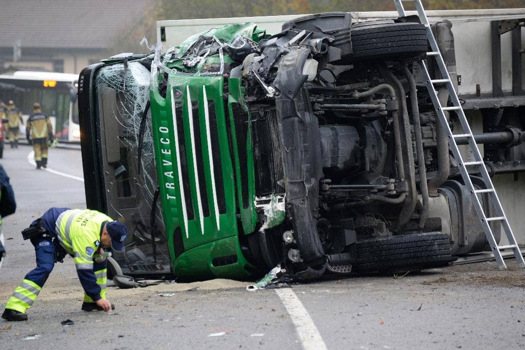 Swiss police say severe crash leaves several dead, seriously injured ...