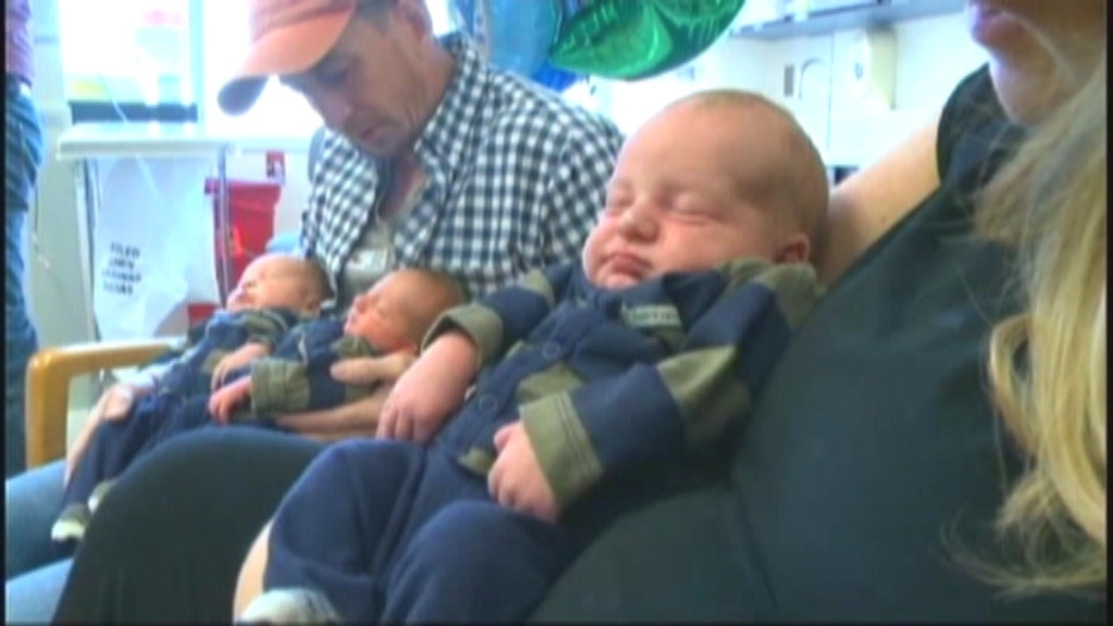 California Mom Gives Birth To Triplets Weighing More Than 20 Pounds