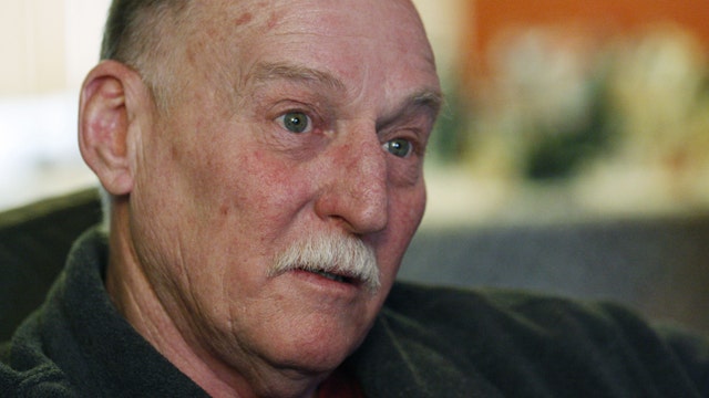 Chicago Man Thought to Be Gacy Victim Found Alive, Says He 'Ran Away ...