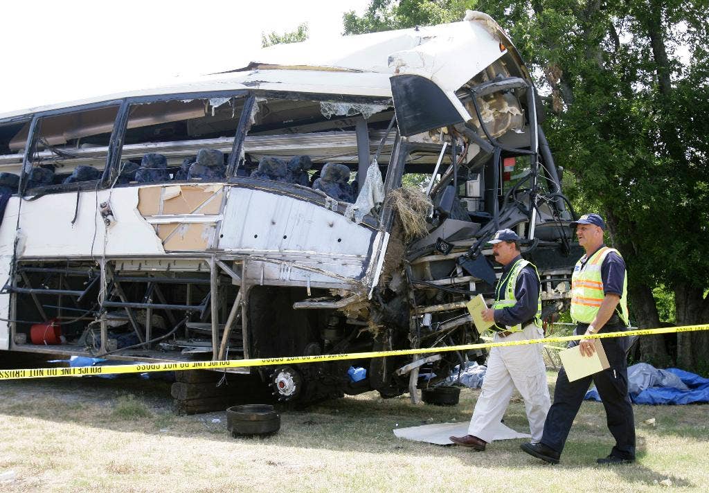 Bus company owner gets 3 years' probation in 2008 Texas crash that ...