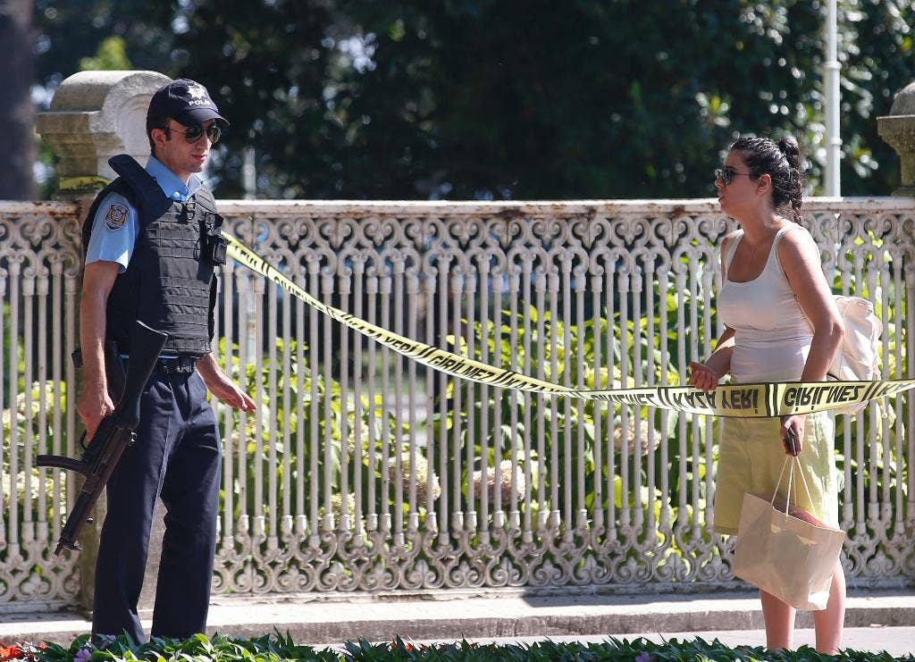 Reports: Assailants fire shots at police guarding Istanbul palace ...