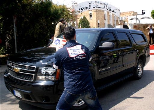US Embassy convoy attacked in southern Lebanon | Fox News