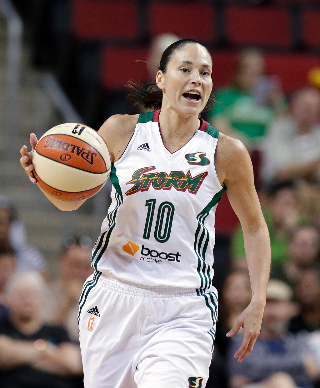Sue Bird becomes 1st US women's basketball player on 4 world ...