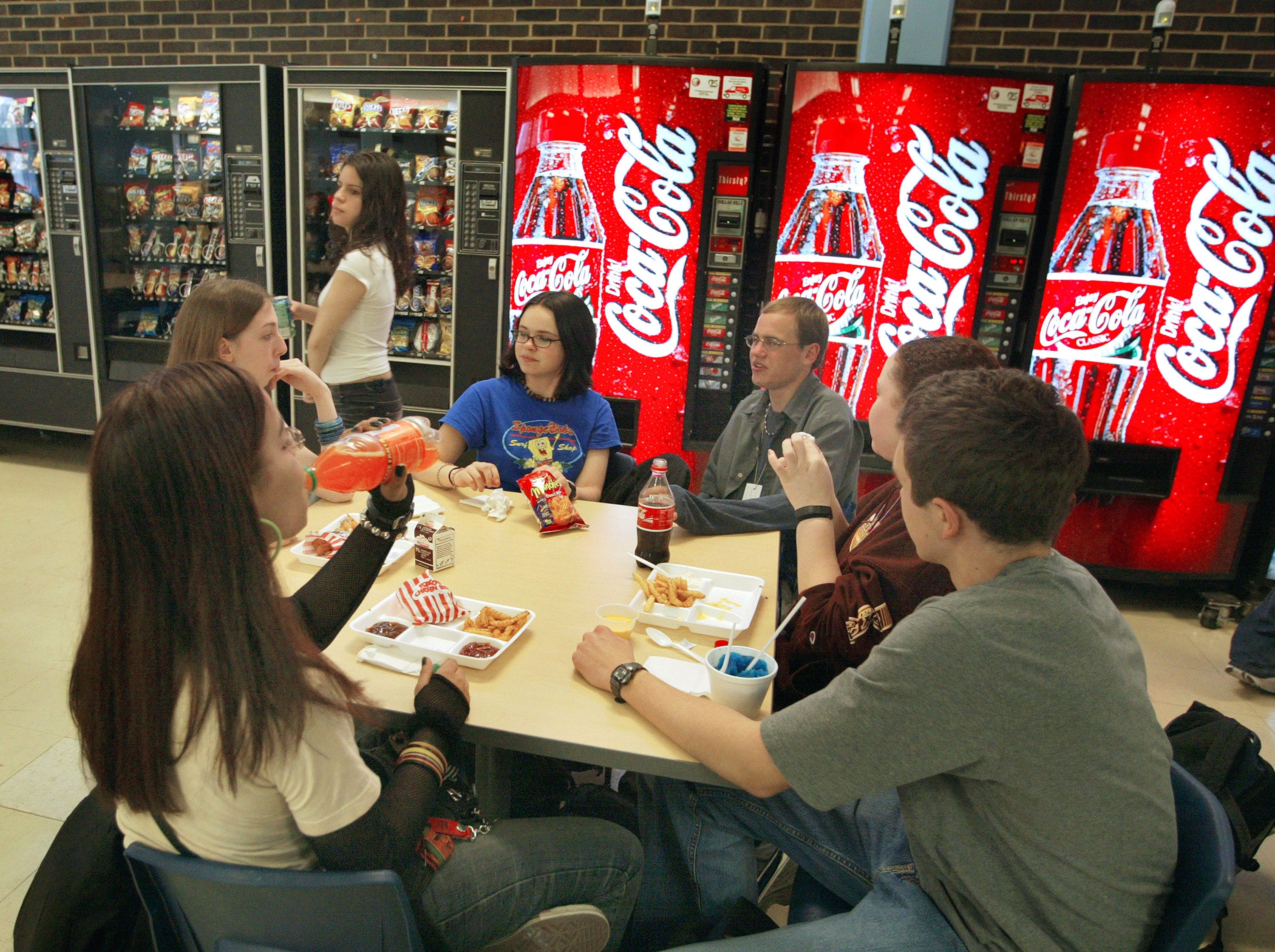 New Soda Vending Machines to Display Calories | Fox News