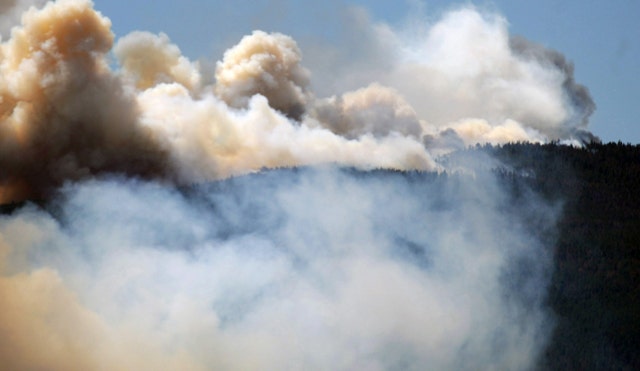 Colorado wildfire roars to 73 square miles | Fox News