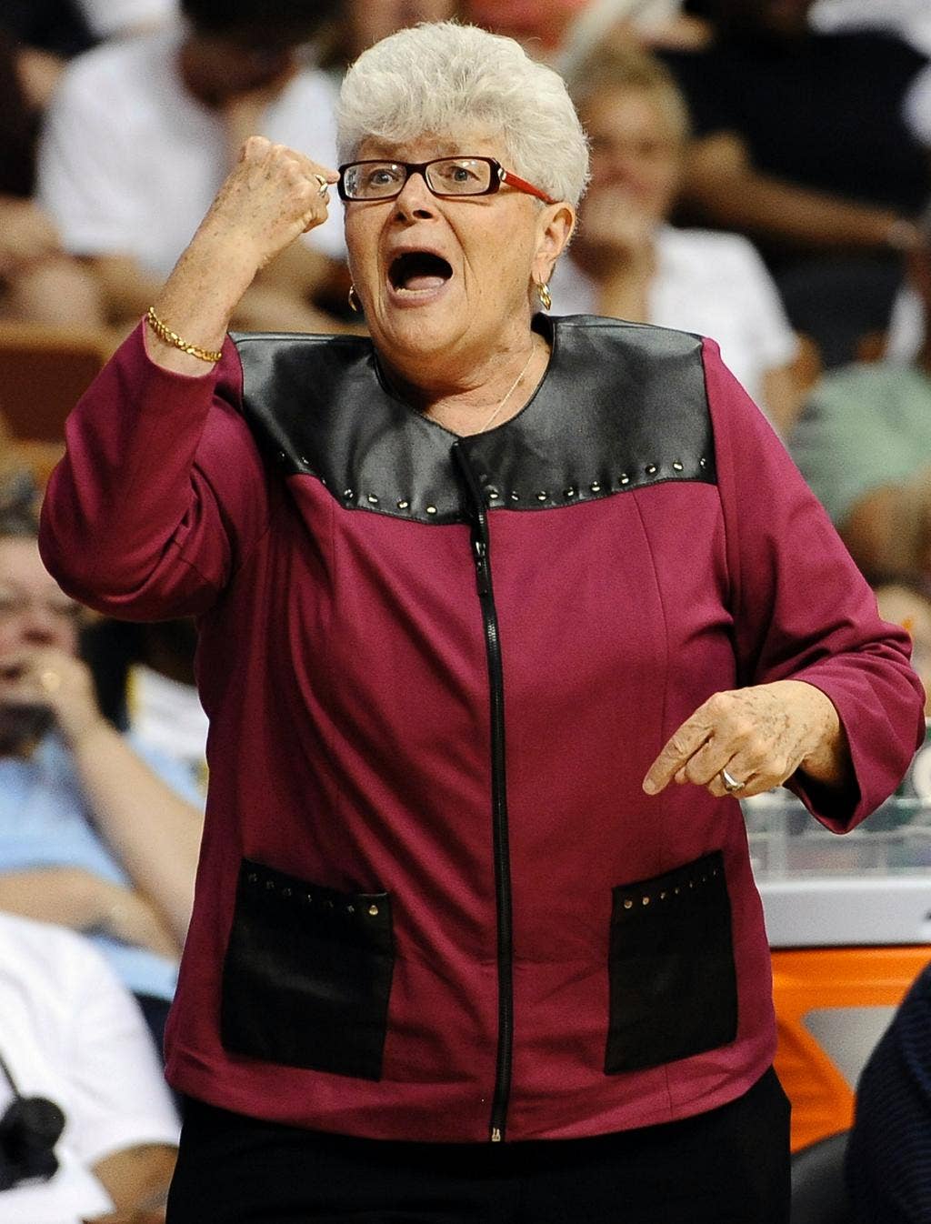 Indiana Fever coach Lin Dunn among 6 2014 inductees into Women's ...