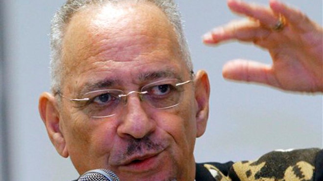 Conservative billionaire knocks down supposed plan to air Obama-Wright ...
