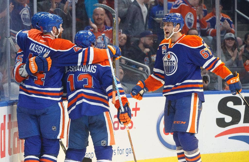 Oilers dominate Stars in 7-1 victory