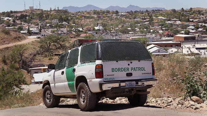 Border Patrol Agent Accused Of Kidnapping And Raping 3 Women Laid To ...