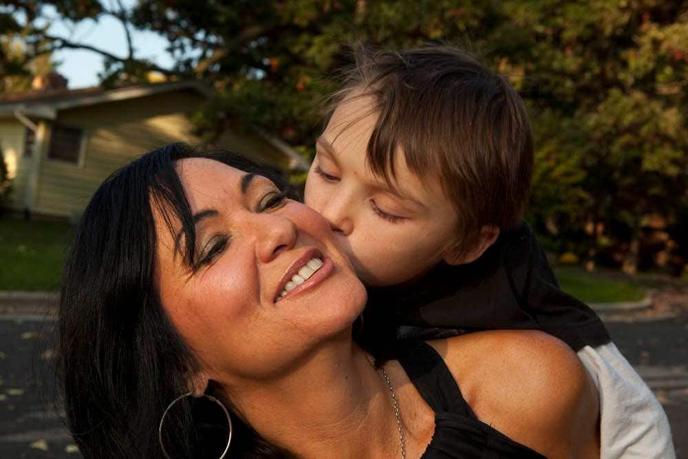 Mom of first person saved by DNA sequencing fighting to increase access ...