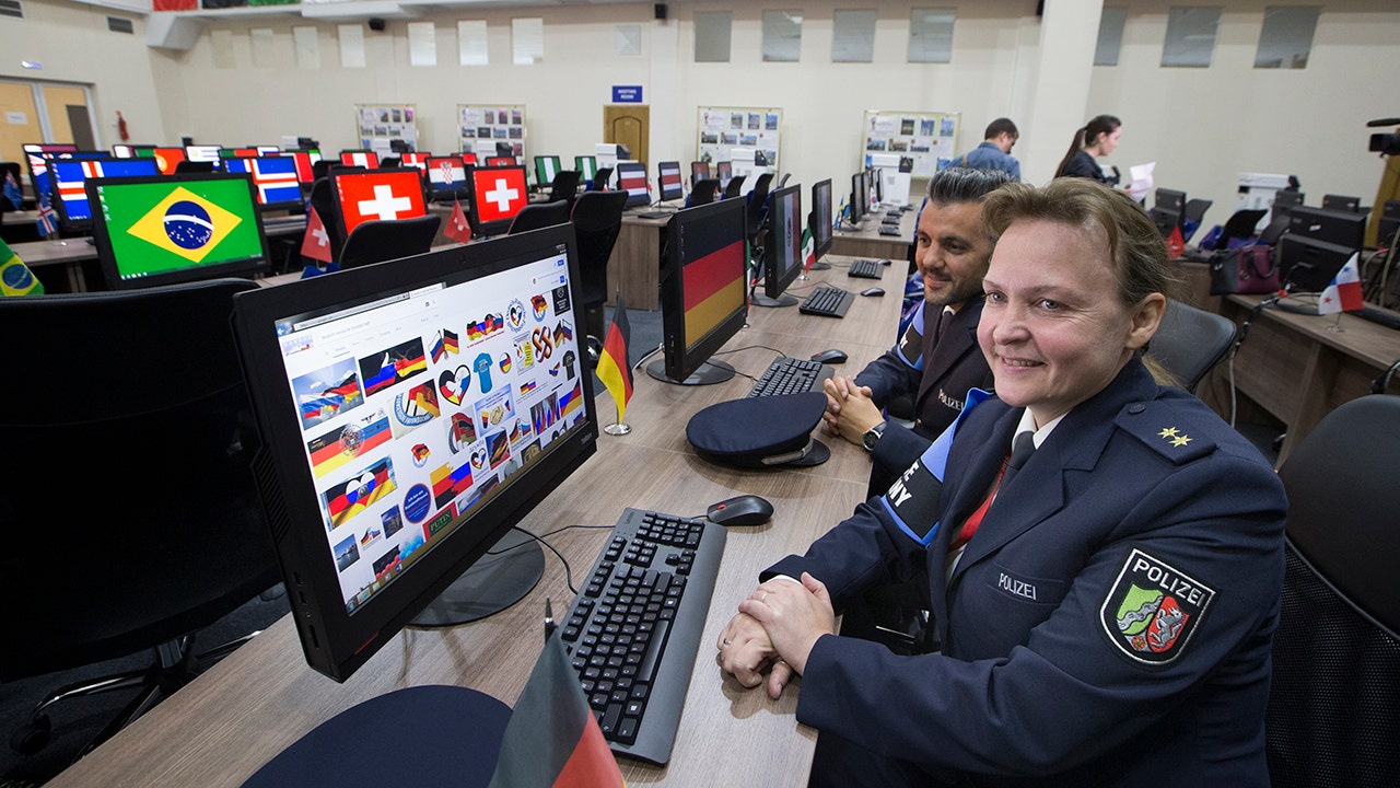 Russian workers trained to smile, appear friendlier ahead of World Cup ...