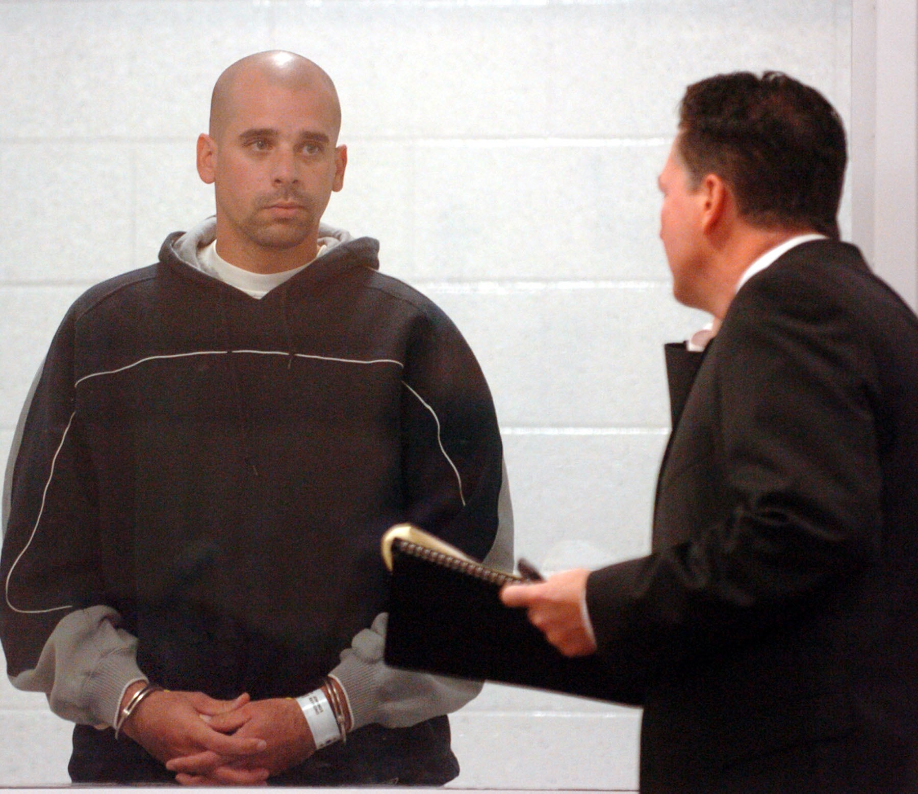 Judge orders release of Iraq war vet convicted of college student's ...