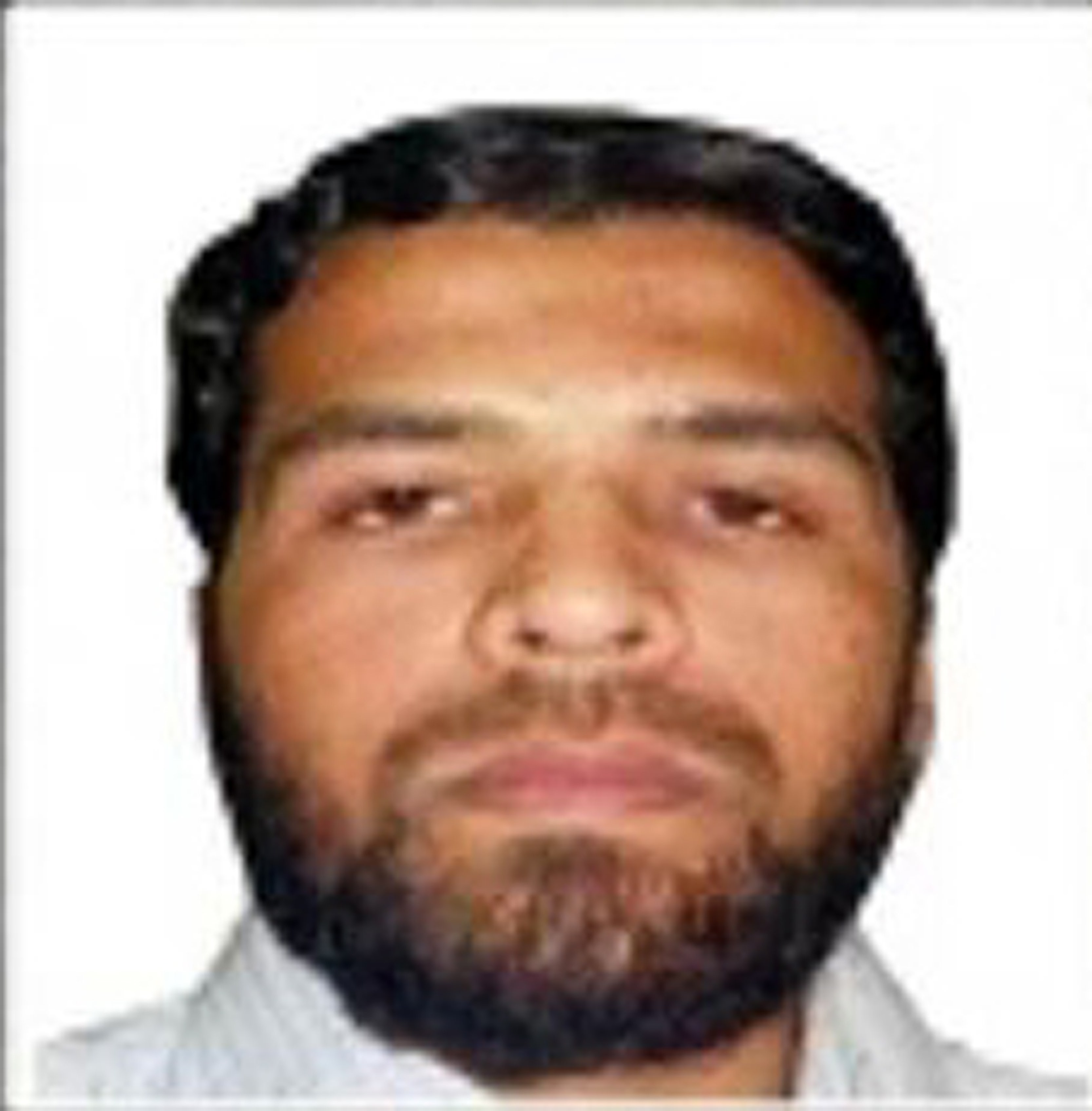 Saudi Arabia names Pakistani man as suicide bomber near US Consulate ...