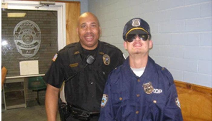 Autistic boy's quest to be cop leads to friendship, deputizing | Fox News