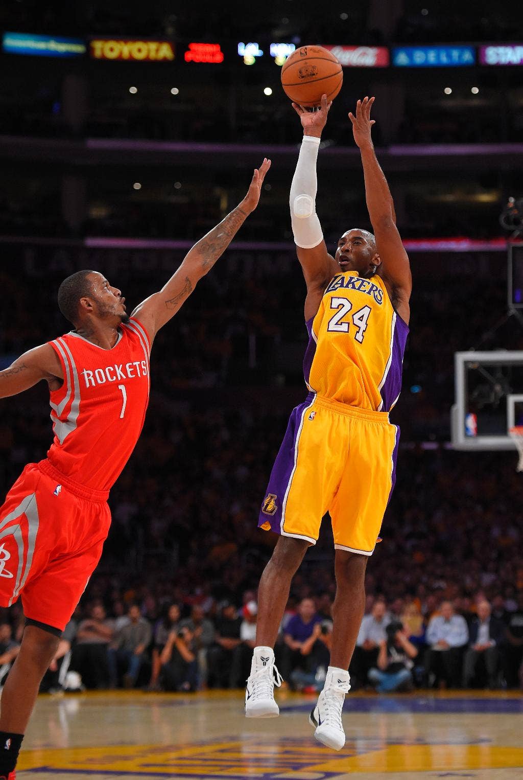 James Harden scores 32, and Rockets rout Lakers 108-90 in Kobe's return ...