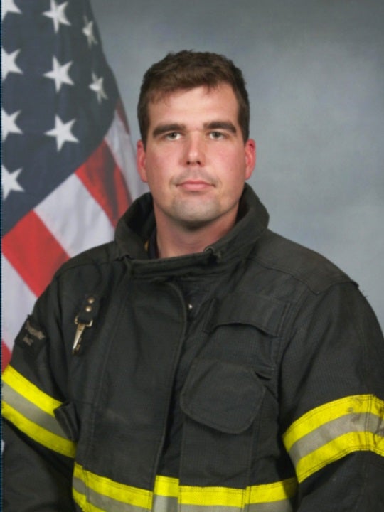 Firefighter's remains found in river nearly 2 weeks after vehicle ...