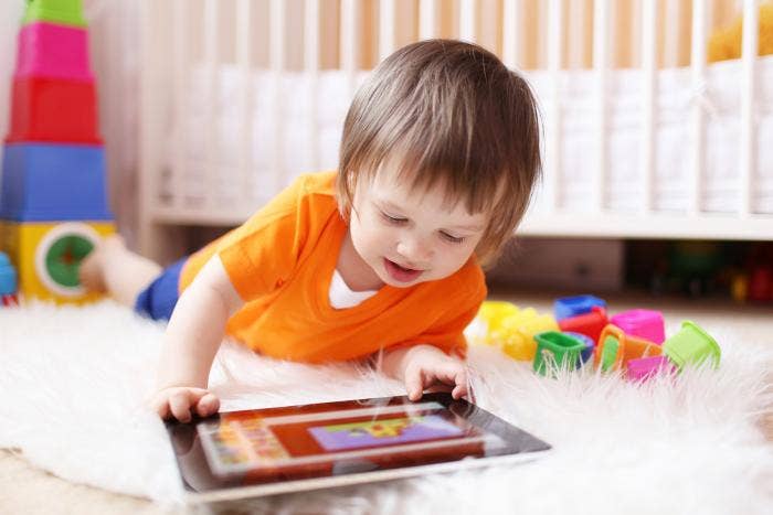 Give the Baby an iPad: Doctors Lift Screen-Time Restrictions for ...