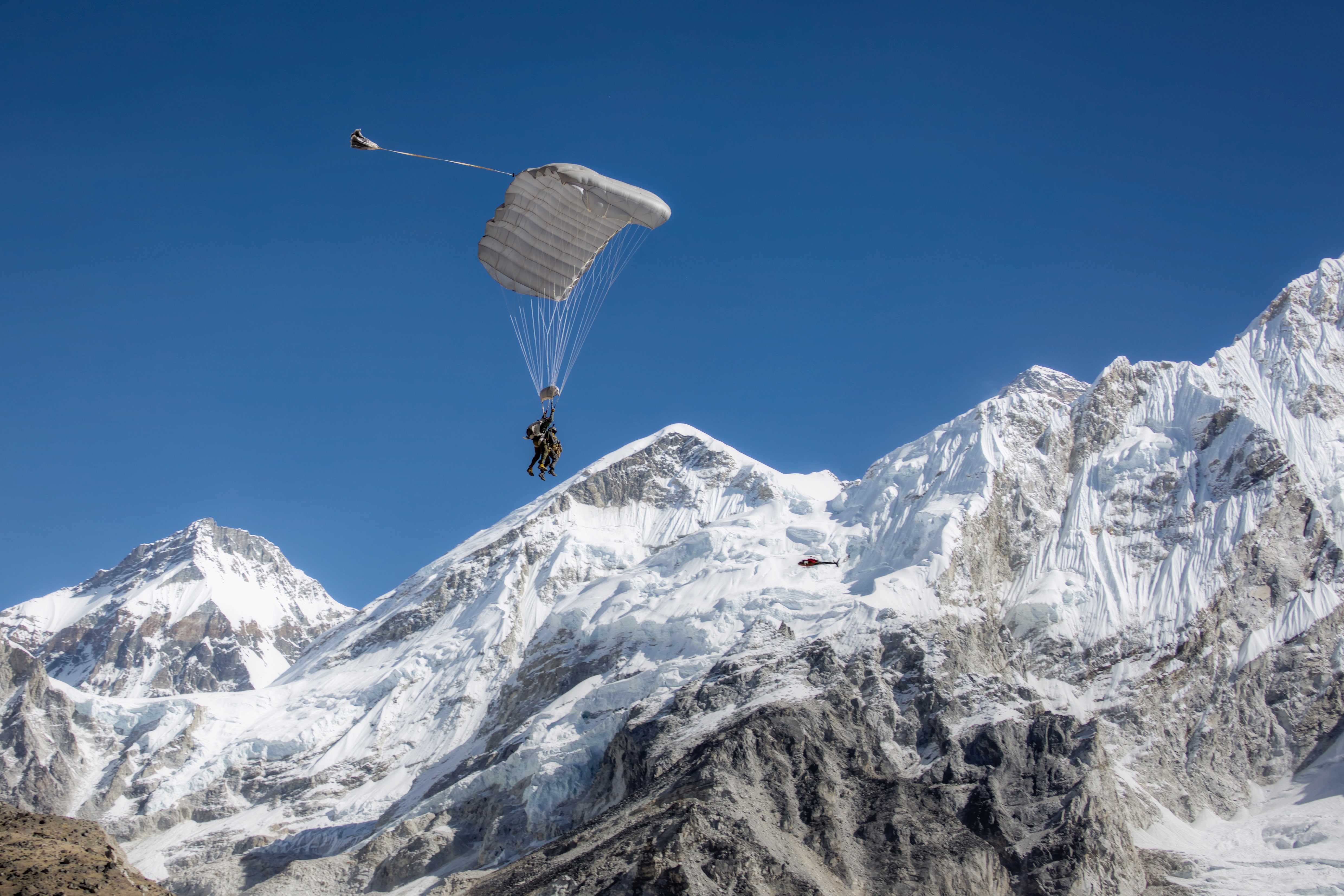 Special forces' parachutes: What you need to know | Fox News
