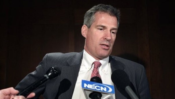 Scott Brown Tries Balancing Act as Tea Party Favorite in a Blue State ...
