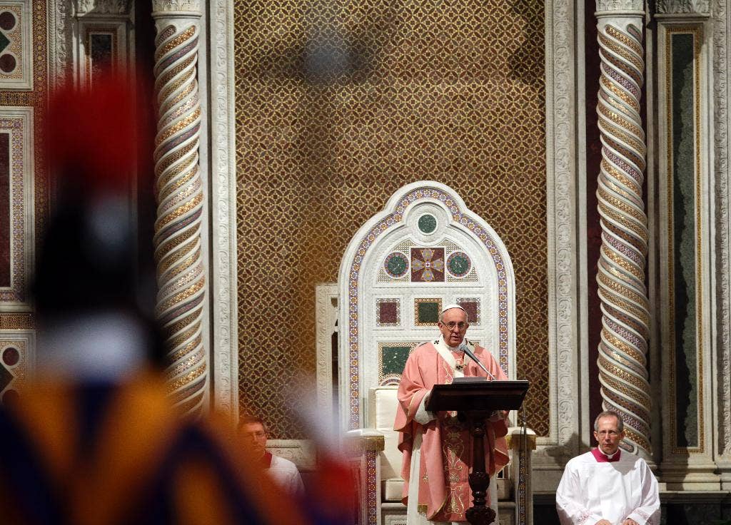 Pope Francis: Don't let weariness and sadness prevail in these fearful ...