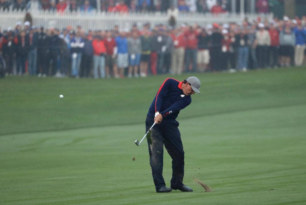 Feeling heat, Mickelson off to winning start at Ryder Cup | Fox News