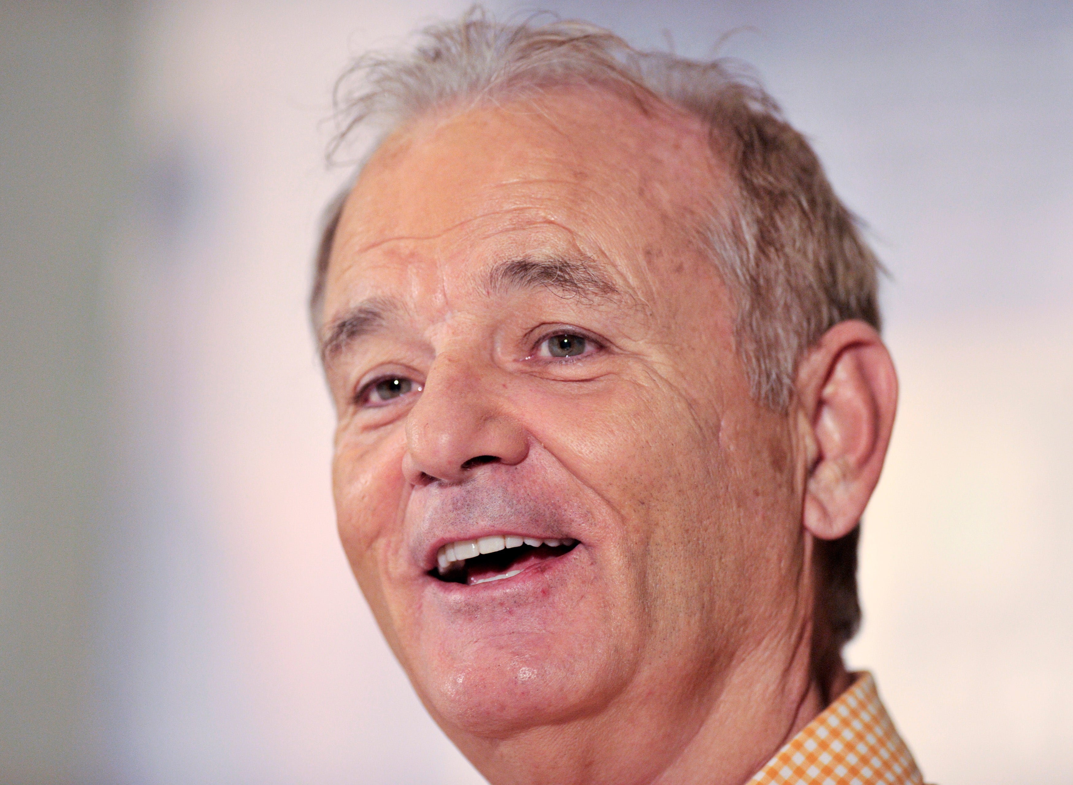 Bill Murray crashes bachelor party, gives guests romance advice | Fox News