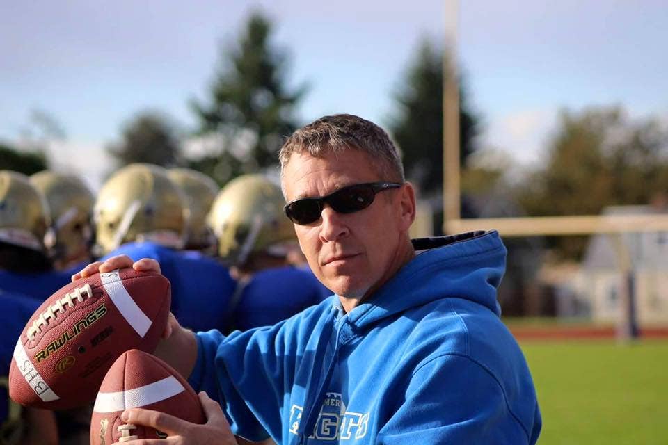 EXCLUSIVE: Football coach says he will defy school's prayer ban | Fox News