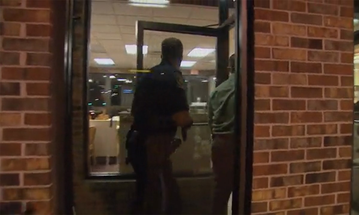Video showing deadly shooting of 'Cops' crewman at Omaha Wendy's ...