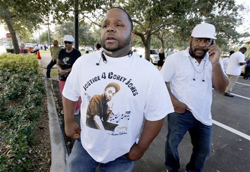 Police shooting that killed armed musician goes to grand jury | Fox News