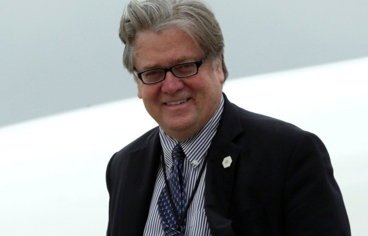 Bannon: I talk to Trump every two to 3 days; White House says not so ...