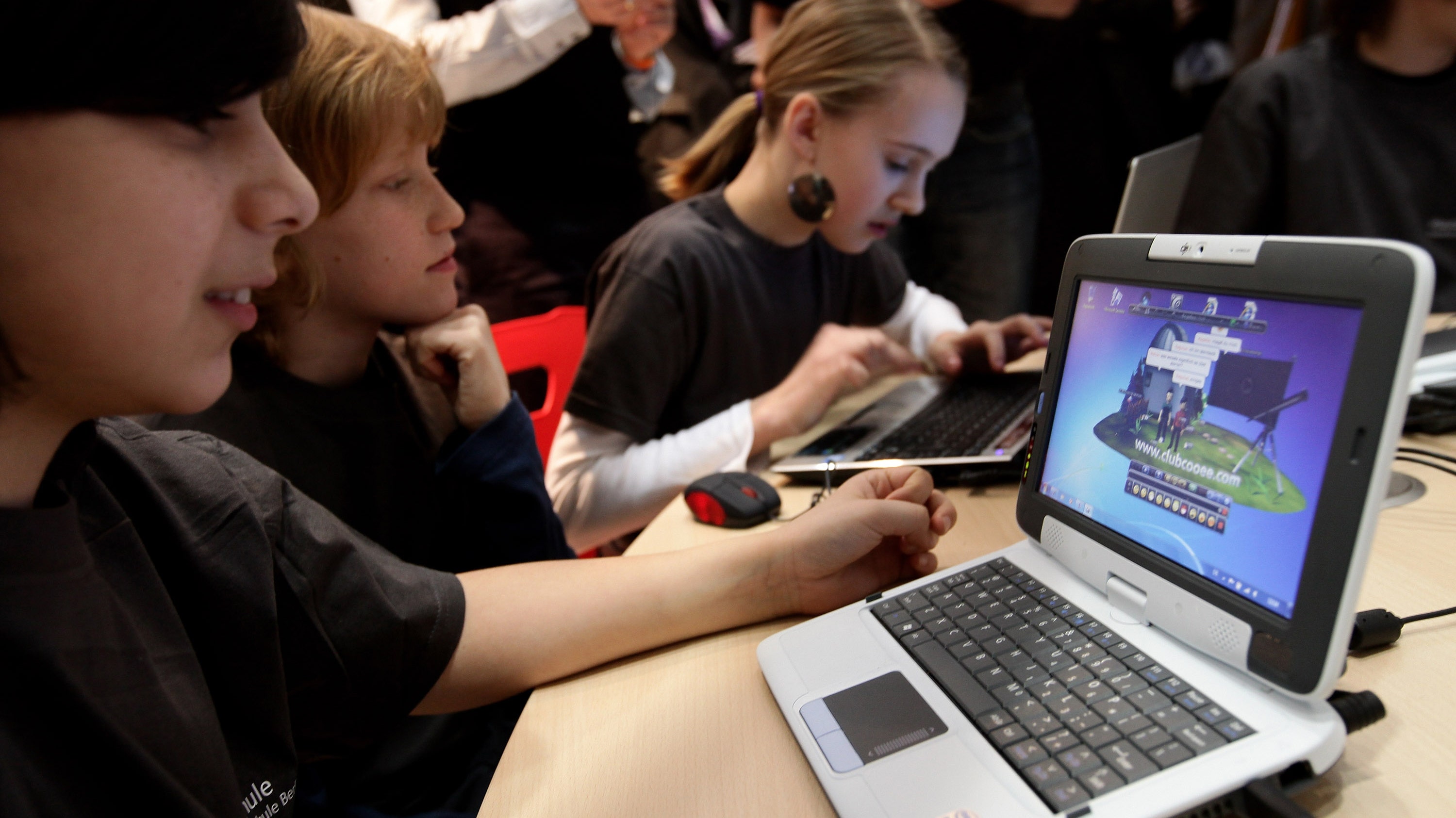 How to Protect Your Child from Cyberbullying | Fox News