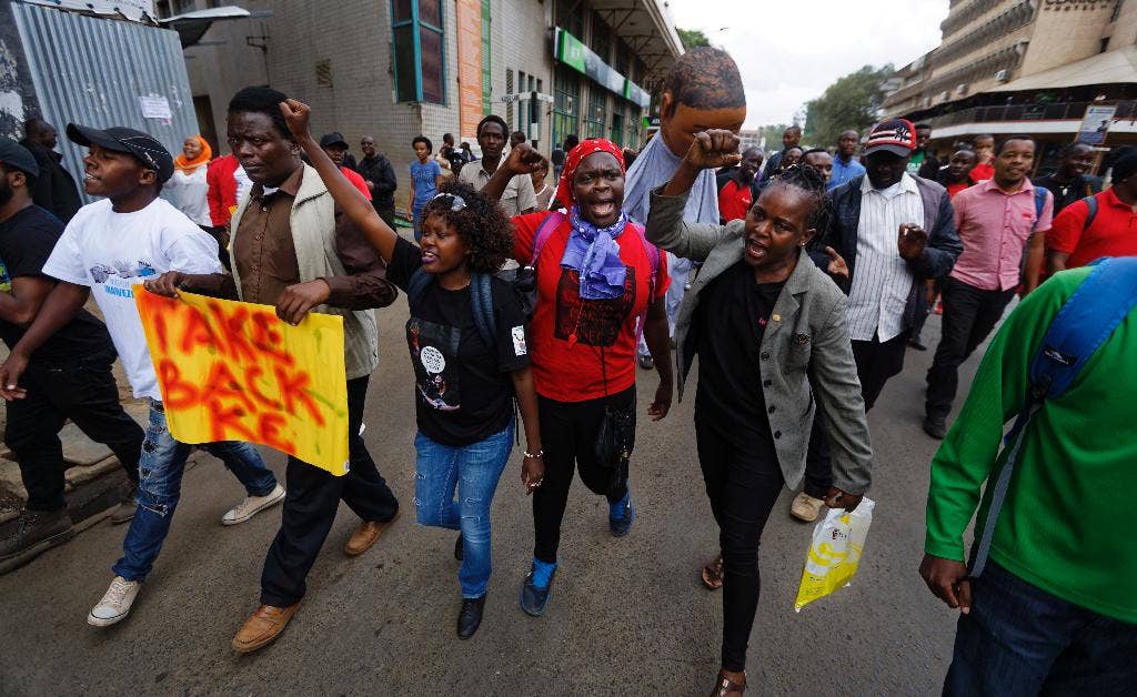 Kenyan police use tear gas to disperse rally against graft | Fox News