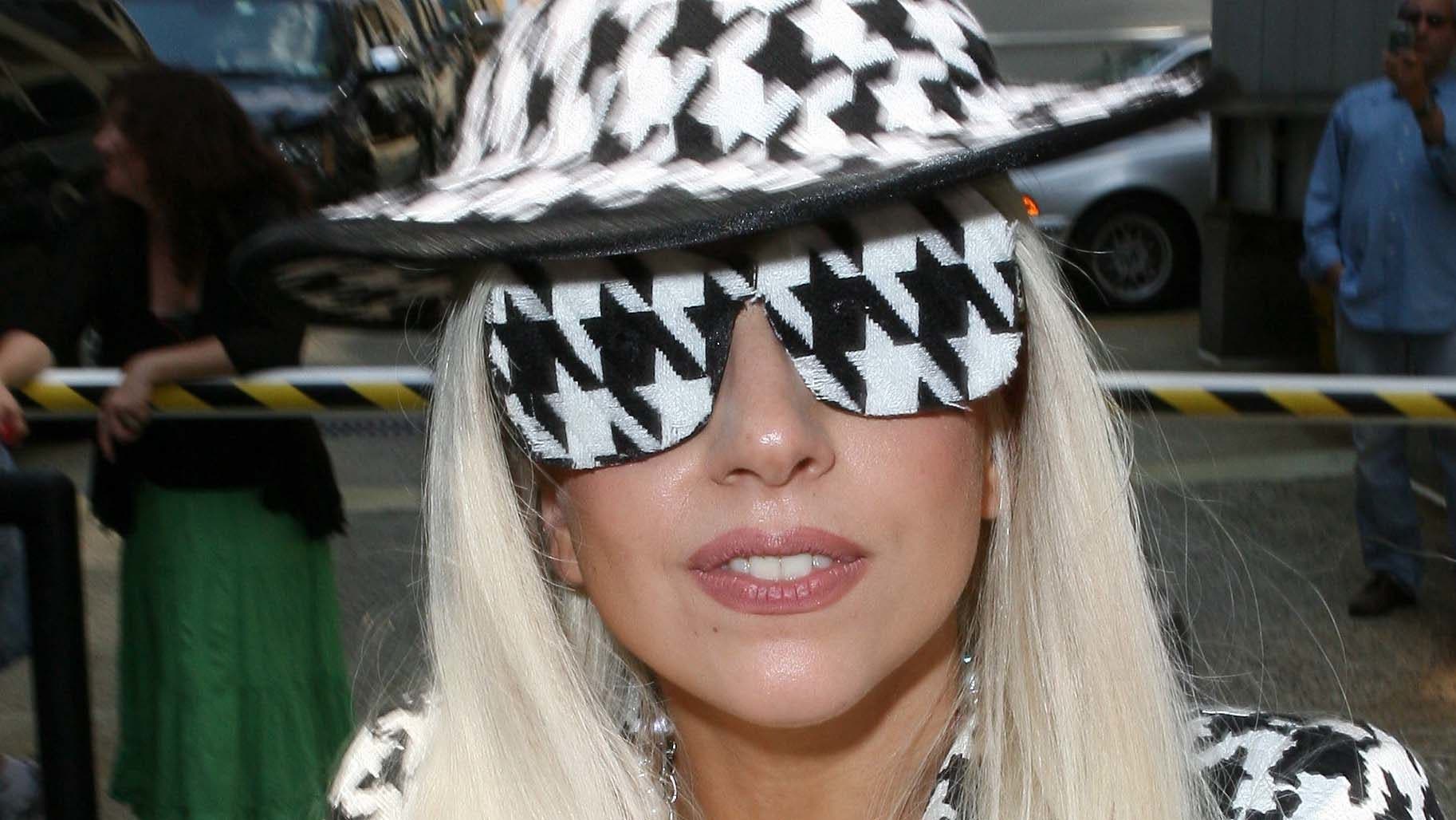 Lady Gaga Shocks Fans With Almost-Normal Appearance | Fox News Lady Gaga Shocks Fans With Almost-Normal Appearance | Fox News