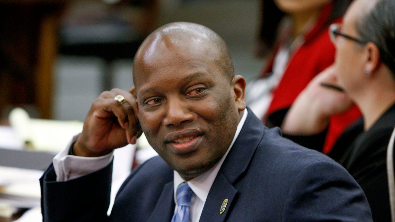 Indicted South Carolina prosecutor faces more charges over misspent ...