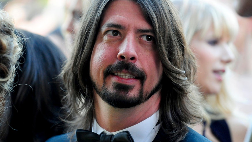 David Grohl responds to Foo Fighters break up rumors | Fox News