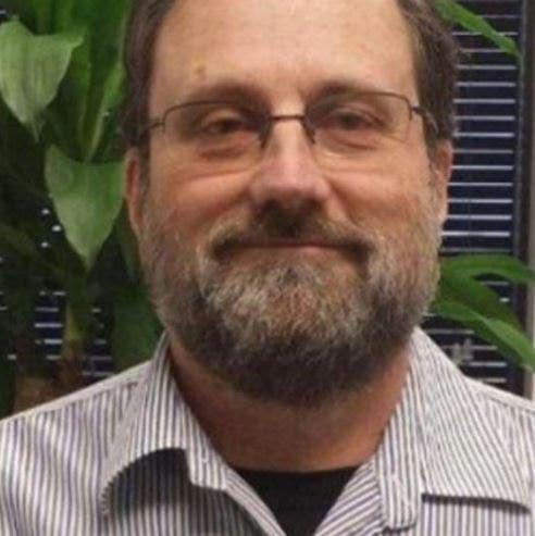 Dead man found in Missouri airport parking lot eight months after he ...