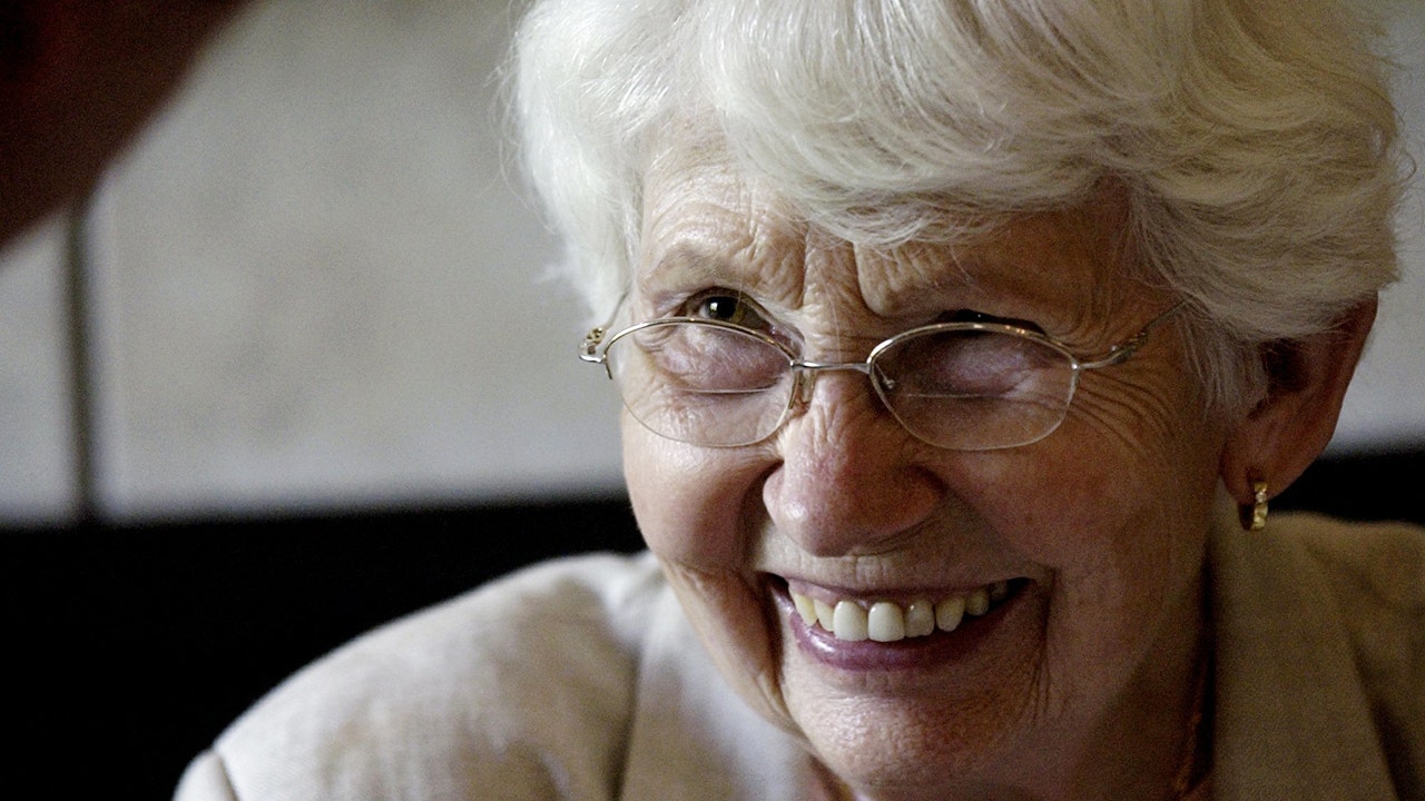 David Letterman's mom Dorothy Mengering dead at 95 | Fox News