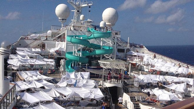 Passengers finally disembark 'horrible' Carnival cruise ship Triumph ...