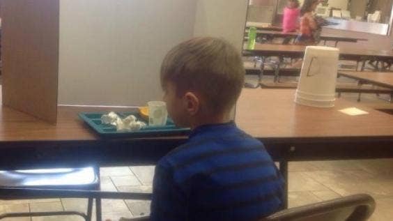 Principal made first grader eat lunch alone because he was late to ...