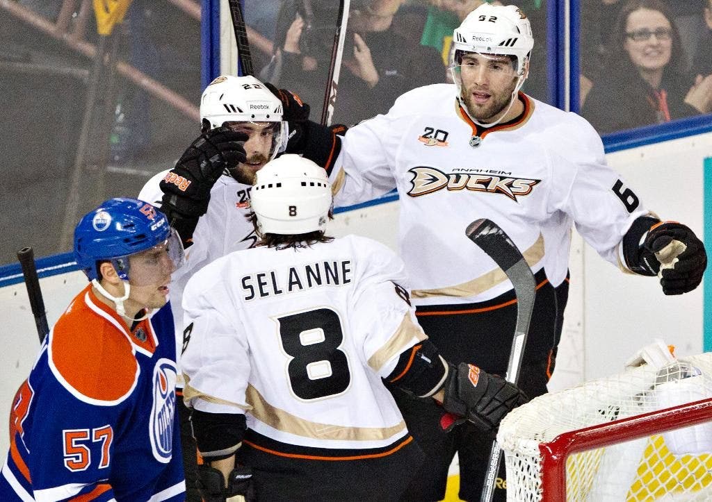 Andrew Ference's overtime goal gives Oilers 4-3 victory over Ducks ...