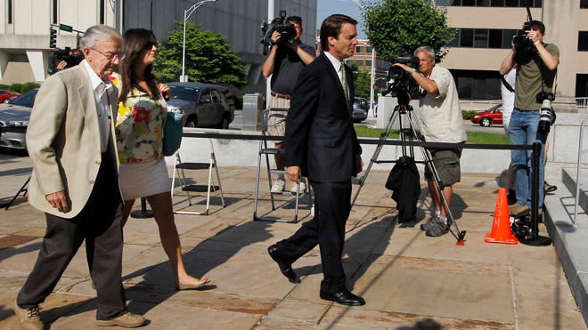 Tabloid offered to nix story on Edwards affair, ex-aide claims | Fox News