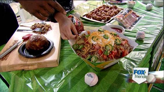 How to Make Ballpark Favorites in Your Own Backyard | Fox News
